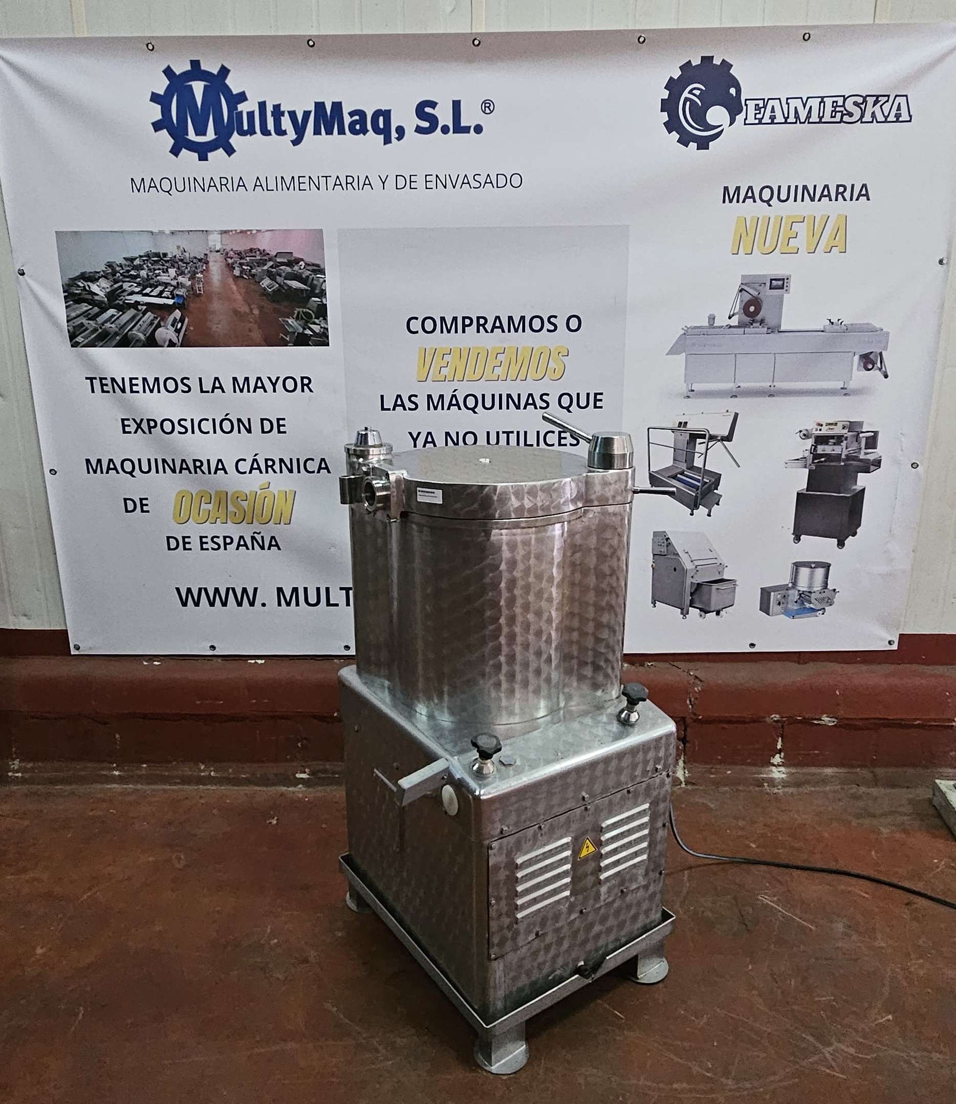 EMBUTIDORA DE PISTÓN REF: 2501 - Multymaq